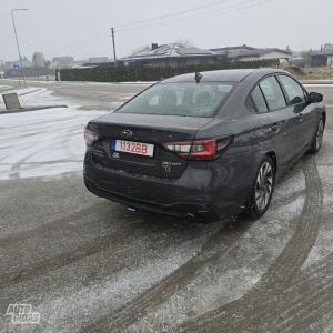Pelēks Subaru Legacy 2024 Kauņa, ar dzinēja tilpumu 2.50 L un nobraukumu 17 tūkst. km par 21000 €, foto 3 vietnē AUTOMOTO.COM.LV