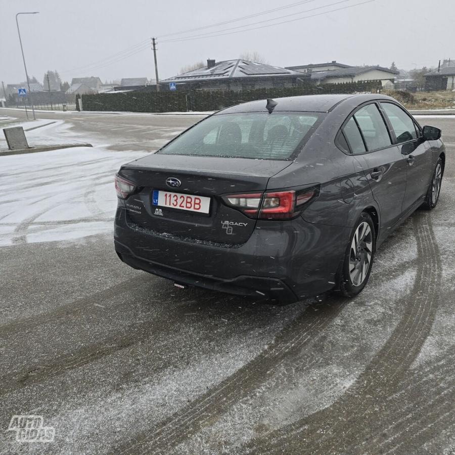 Pelēks Subaru Legacy 2024 Kauņa, ar dzinēja tilpumu 2.50 L un nobraukumu 17 tūkst. km par 21000 €, foto 3 vietnē AUTOMOTO.COM.LV
