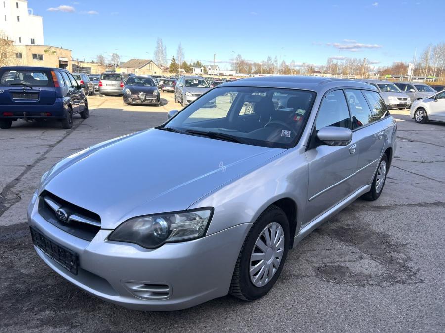 Grey Subaru Legacy 2004 in Utena, with an engine capacity of 2.00 L and mileage of 248 thousand km for 2200 €, photo 1 on AUTOMOTO.COM.LV