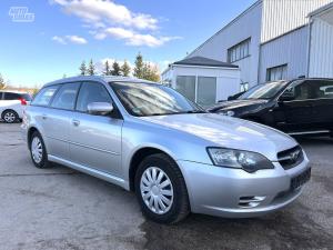 Grey Subaru Legacy 2004 in Utena, with an engine capacity of 2.00 L and mileage of 248 thousand km for 2200 €, photo 2 on AUTOMOTO.COM.LV