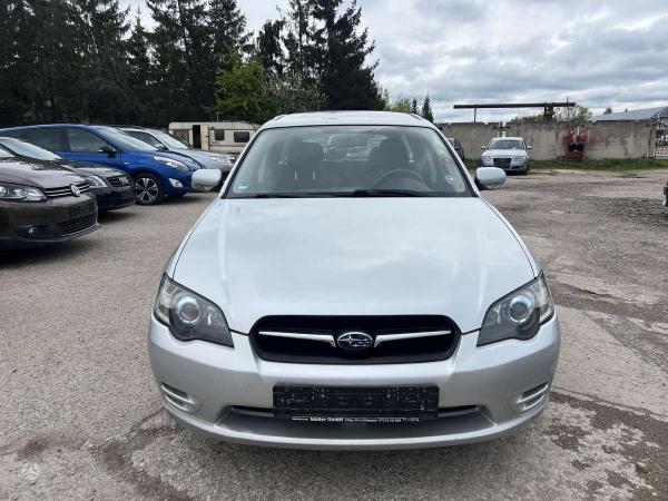 Grey Subaru Legacy 2004 in Utena, with an engine capacity of 1.99 L and mileage of 258 thousand km for 2250 €, photo 2 on AUTOMOTO.COM.LV