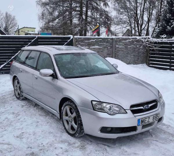 Pelēks Subaru Legacy 2004 Kauņa, ar dzinēja tilpumu 3.00 L un nobraukumu 267 tūkst. km par 3350 €, foto 8 vietnē AUTOMOTO.COM.LV