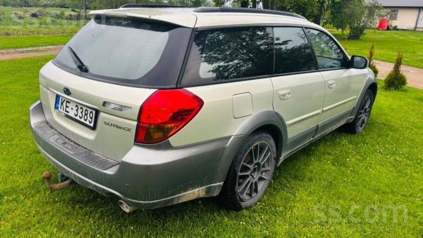 Pelēks Subaru Legacy 2004 Madona, ar dzinēja tilpumu 3.00 L un nobraukumu 321 tūkst. km par 2050 €, foto 3 vietnē AUTOMOTO.COM.LV