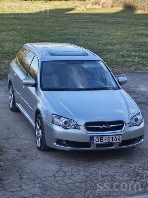 Grey Subaru Legacy 2004 in Riga, with an engine capacity of 3.00 L and mileage of 247 thousand km for 2350 €, photo  on AUTOMOTO.COM.LV