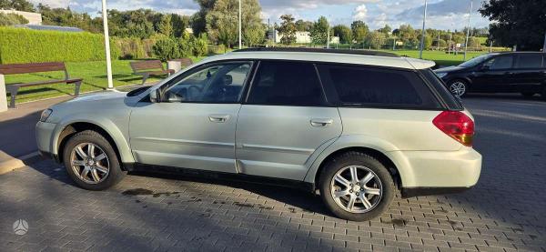 Grey Subaru Legacy 2004 in Kedainiai, with an engine capacity of 2.50 L and mileage of 311 thousand km for 1700 €, photo 6 on AUTOMOTO.COM.LV