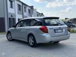 Grey Subaru Legacy 2005 in Vilnius, with an engine capacity of 1.99 L and mileage of 303 thousand km for 2850 €, photo 5 on AUTOMOTO.COM.LV