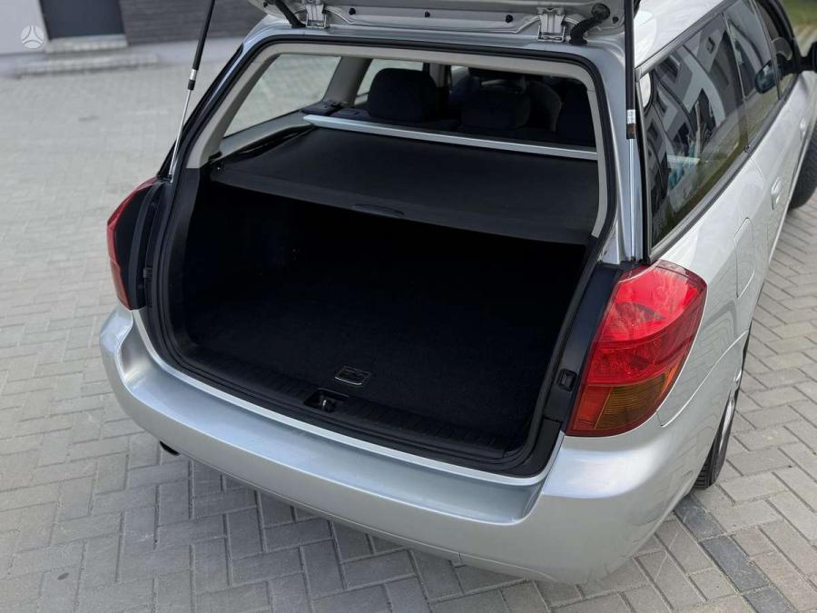 Grey Subaru Legacy 2005 in Vilnius, with an engine capacity of 1.99 L and mileage of 303 thousand km for 2850 €, photo 23 on AUTOMOTO.COM.LV