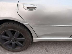Grey Subaru Legacy 2005 in Vilnius, with an engine capacity of 2.46 L and mileage of 276 thousand km for 1700 €, photo 18 on AUTOMOTO.COM.LV