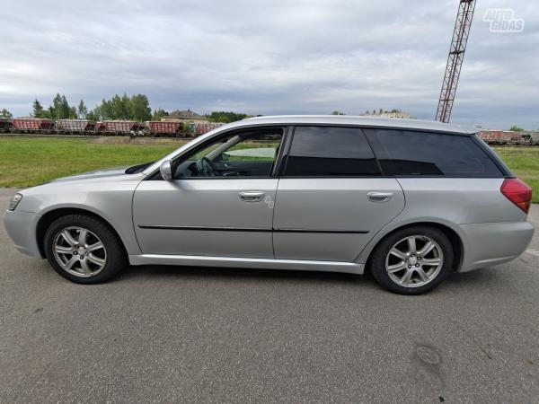 Pelēks Subaru Legacy 2005 Akmenė, ar dzinēja tilpumu 2.00 L un nobraukumu 221 tūkst. km par 1400 €, foto 8 vietnē AUTOMOTO.COM.LV