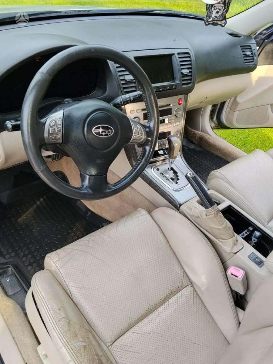 Pelēks Subaru Legacy 2005 Kauņa, ar dzinēja tilpumu 3.00 L un nobraukumu 302 tūkst. km par 2500 €, foto 7 vietnē AUTOMOTO.COM.LV