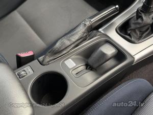 Grey Subaru Legacy 2005 in Voru, with an engine capacity of 2.00 L and mileage of 260 thousand km for 2350 €, photo 8 on AUTOMOTO.COM.LV