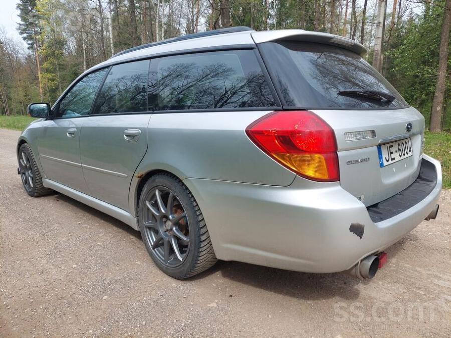 Pelēks Subaru Legacy 2006 Jelgava, ar dzinēja tilpumu 2.50 L un nobraukumu 160 tūkst. km par 2500 €, foto 6 vietnē AUTOMOTO.COM.LV
