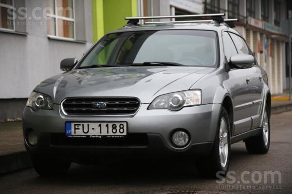 Pelēks Subaru Legacy 2006 Rīga, ar dzinēja tilpumu 2.50 L un nobraukumu 364 tūkst. km par 1995 €, foto 1 vietnē AUTOMOTO.COM.LV