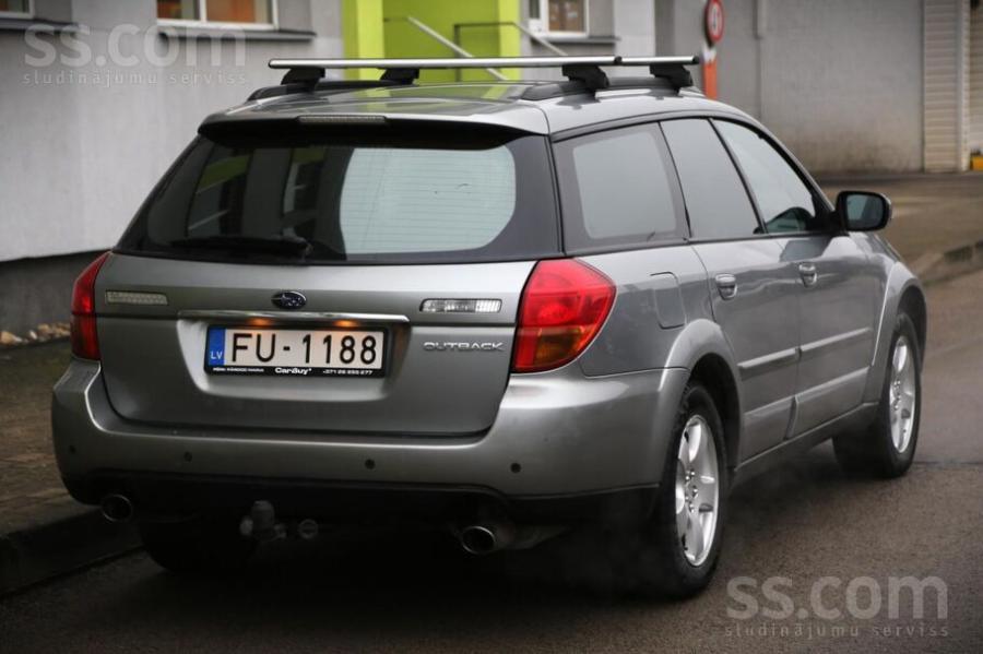 Pelēks Subaru Legacy 2006 Rīga, ar dzinēja tilpumu 2.50 L un nobraukumu 364 tūkst. km par 2495 €, foto 5 vietnē AUTOMOTO.COM.LV