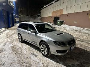 Grey Subaru Legacy 2006 in Vilnius, with an engine capacity of 3.00 L and mileage of 457 thousand km for 4200 €, photo  on AUTOMOTO.COM.LV