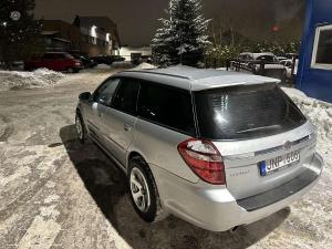 Grey Subaru Legacy 2006 in Vilnius, with an engine capacity of 3.00 L and mileage of 457 thousand km for 4200 €, photo 4 on AUTOMOTO.COM.LV