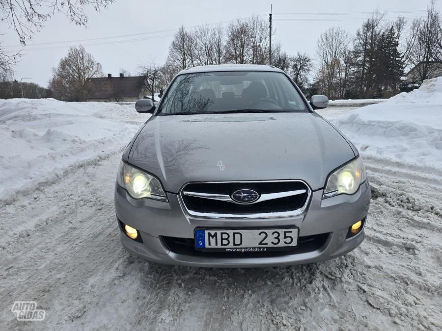 Pelēks Subaru Legacy 2007 Radviliškis, ar dzinēja tilpumu 2.50 L un nobraukumu 305 tūkst. km par 2650 €, foto 9 vietnē AUTOMOTO.COM.LV