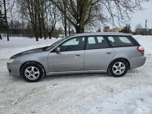 Pelēks Subaru Legacy 2007 Radviliškis, ar dzinēja tilpumu 2.50 L un nobraukumu 305 tūkst. km par 2650 €, foto 12 vietnē AUTOMOTO.COM.LV