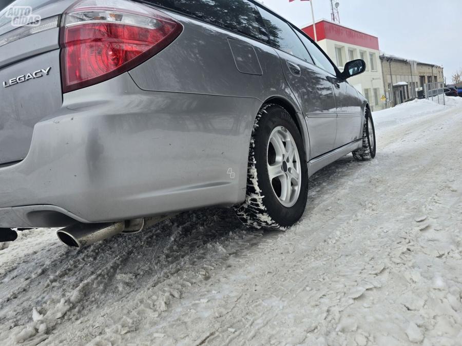 Pelēks Subaru Legacy 2007 Radviliškis, ar dzinēja tilpumu 2.50 L un nobraukumu 305 tūkst. km par 2650 €, foto 13 vietnē AUTOMOTO.COM.LV