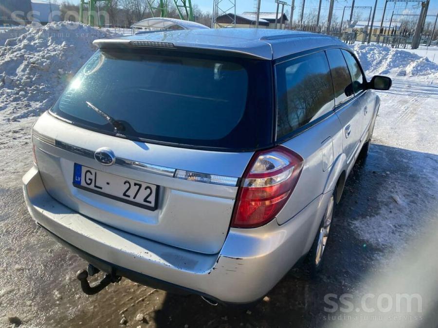 Grey Subaru Legacy 2007 in Riga, with an engine capacity of 2.00 L and mileage of 342 thousand km for 2200 €, photo 3 on AUTOMOTO.COM.LV