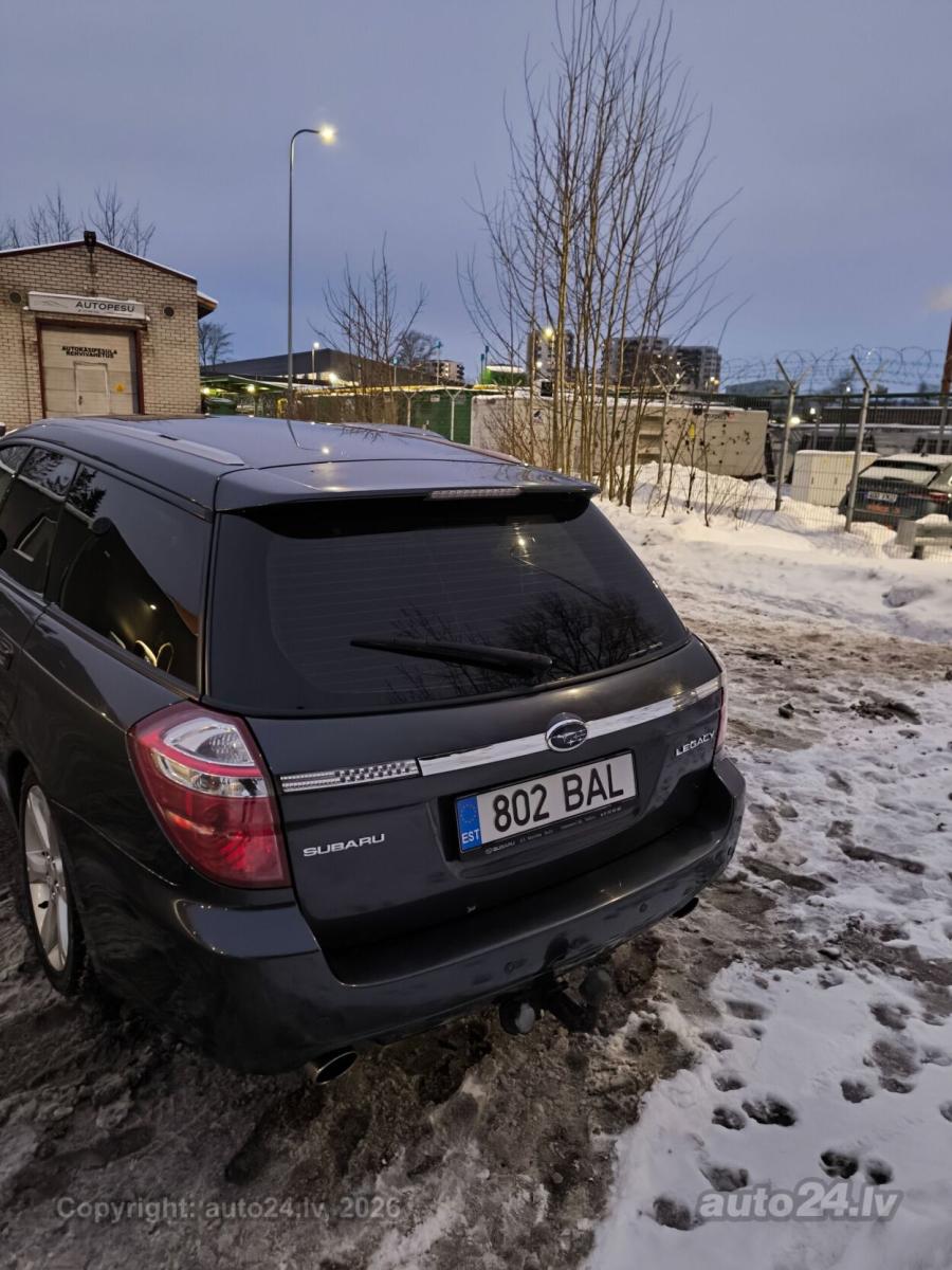 Grey Subaru Legacy 2007 in Tallinn, with an engine capacity of 2.00 L and mileage of 0 thousand km for 2500 €, photo 4 on AUTOMOTO.COM.LV