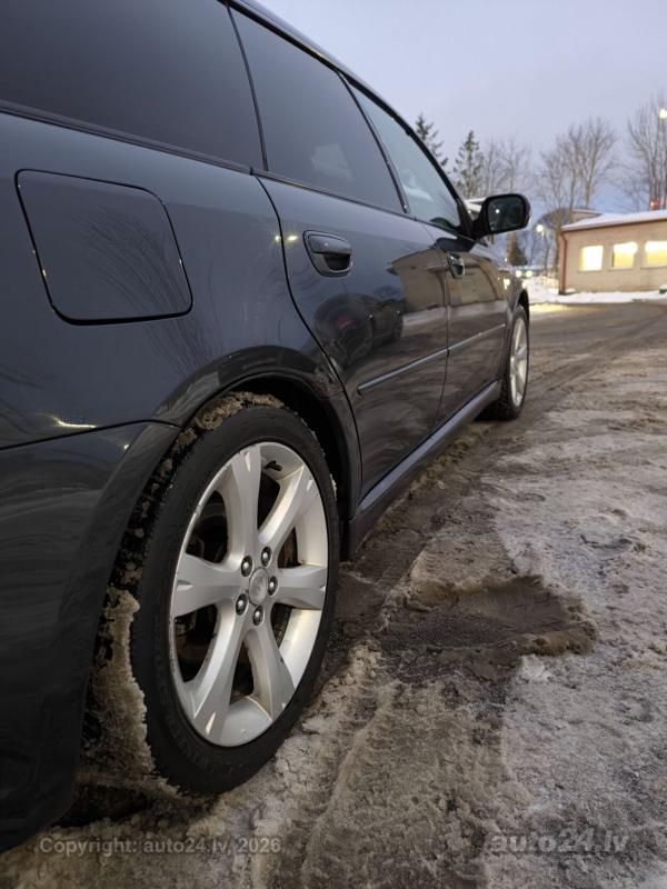 Grey Subaru Legacy 2007 in Tallinn, with an engine capacity of 2.00 L and mileage of 0 thousand km for 2500 €, photo 6 on AUTOMOTO.COM.LV