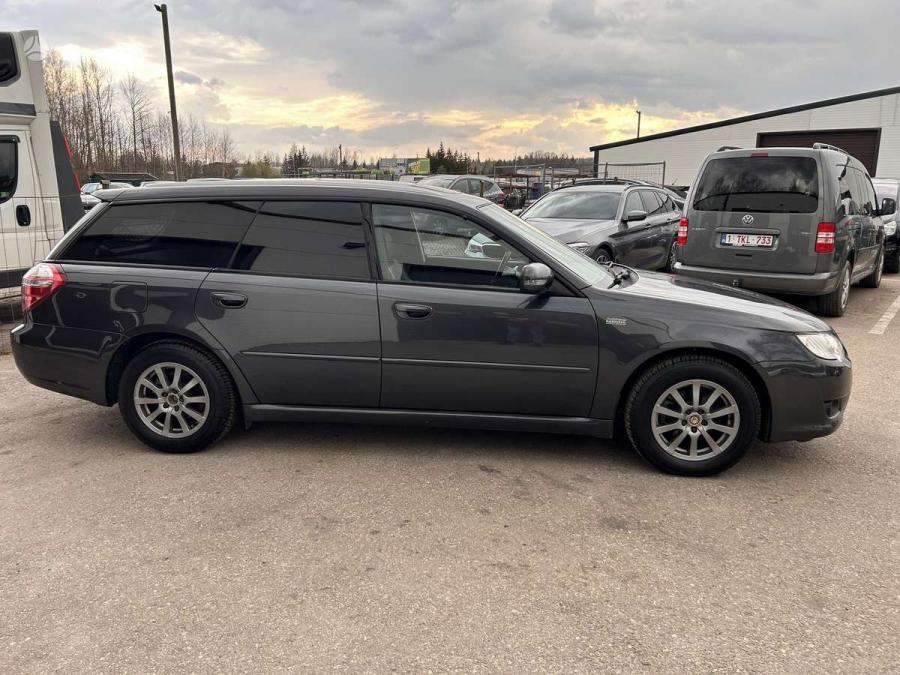 Pelēks Subaru Legacy 2007 Utena, ar dzinēja tilpumu 1.99 L un nobraukumu 245 tūkst. km par 3250 €, foto 6 vietnē AUTOMOTO.COM.LV