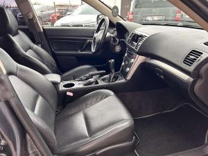 Pelēks Subaru Legacy 2007 Utena, ar dzinēja tilpumu 1.99 L un nobraukumu 245 tūkst. km par 3250 €, foto 10 vietnē AUTOMOTO.COM.LV