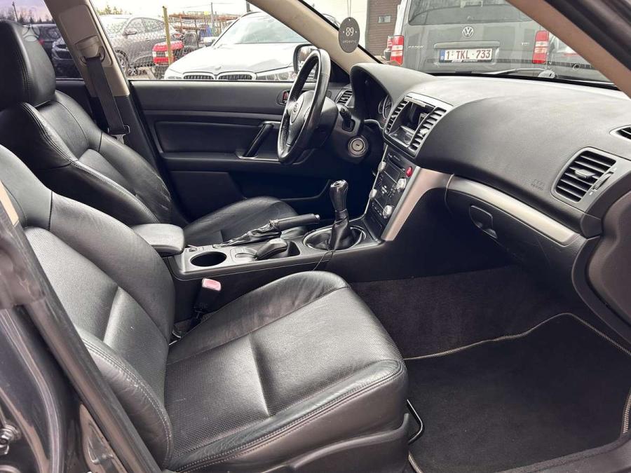 Pelēks Subaru Legacy 2007 Utena, ar dzinēja tilpumu 1.99 L un nobraukumu 245 tūkst. km par 3250 €, foto 10 vietnē AUTOMOTO.COM.LV