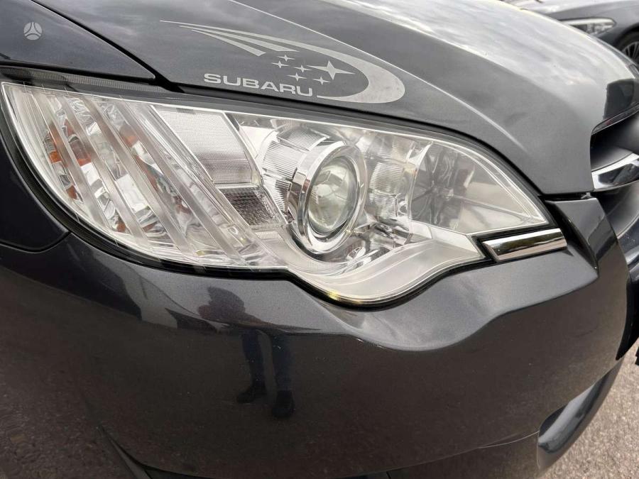 Pelēks Subaru Legacy 2007 Utena, ar dzinēja tilpumu 1.99 L un nobraukumu 245 tūkst. km par 3250 €, foto 15 vietnē AUTOMOTO.COM.LV