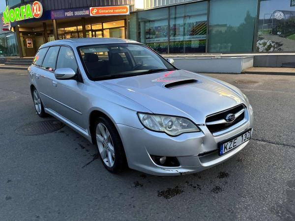Grey Subaru Legacy 2007 in Vilnius, with an engine capacity of 1.99 L and mileage of 328 thousand km for 1150 €, photo 2 on AUTOMOTO.COM.LV