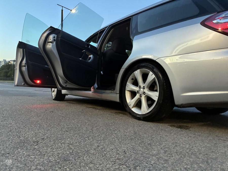 Pelēks Subaru Legacy 2007 Viļņa, ar dzinēja tilpumu 1.99 L un nobraukumu 328 tūkst. km par 1150 €, foto 8 vietnē AUTOMOTO.COM.LV