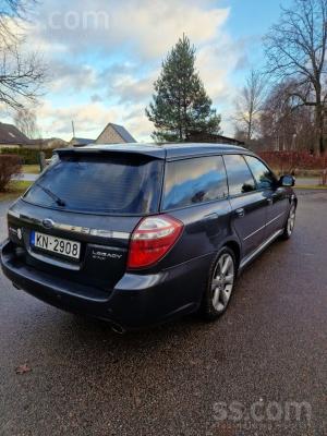 Grey Subaru Legacy 2008 in Tukums, with an engine capacity of 2.00 L and mileage of 341 thousand km for 1850 €, photo 3 on AUTOMOTO.COM.LV