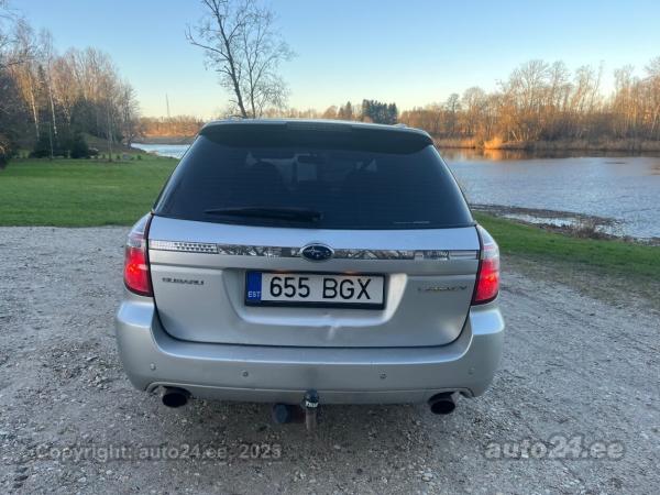 Pelēks Subaru Legacy 2008 Tallina, ar dzinēja tilpumu 2.00 L un nobraukumu 295 tūkst. km par 2499 €, foto 5 vietnē AUTOMOTO.COM.LV