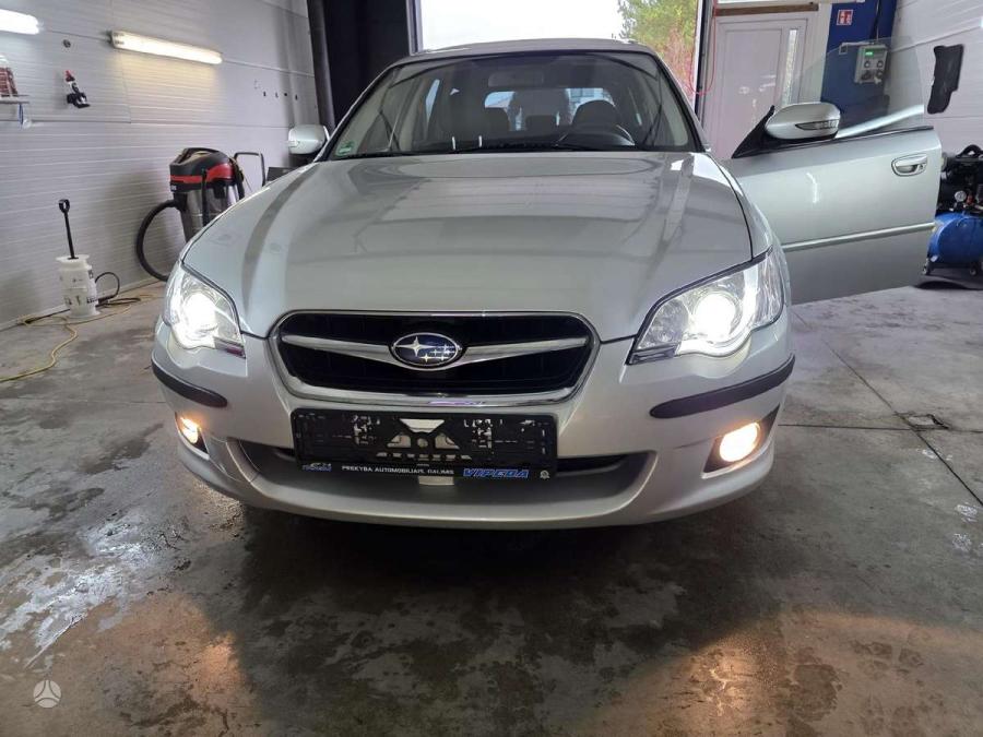 Pelēks Subaru Legacy 2008 Utena, ar dzinēja tilpumu 1.99 L un nobraukumu 194 tūkst. km par 4350 €, foto 8 vietnē AUTOMOTO.COM.LV