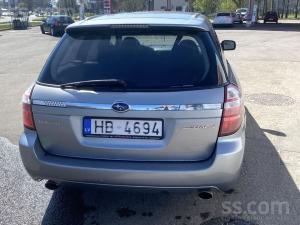 Pelēks Subaru Legacy 2008 Rīga, ar dzinēja tilpumu 2.00 L un nobraukumu 235 tūkst. km par 2000 €, foto 3 vietnē AUTOMOTO.COM.LV