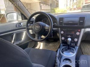 Pelēks Subaru Legacy 2008 Rīga, ar dzinēja tilpumu 2.00 L un nobraukumu 235 tūkst. km par 2000 €, foto 6 vietnē AUTOMOTO.COM.LV