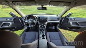 Grey Subaru Legacy 2008 in Daugavpils, with an engine capacity of 2.00 L and mileage of 305 thousand km for 2800 €, photo 9 on AUTOMOTO.COM.LV