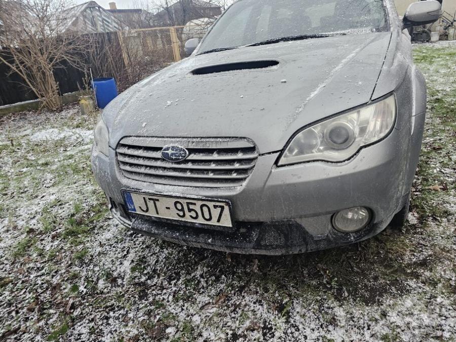 Pelēks Subaru Legacy 2009 Ventspils, ar dzinēja tilpumu 2.00 L un nobraukumu 321 tūkst. km par 990 €, foto 2 vietnē AUTOMOTO.COM.LV