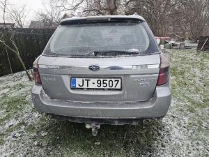 Pelēks Subaru Legacy 2009 Ventspils, ar dzinēja tilpumu 2.00 L un nobraukumu 321 tūkst. km par 990 €, foto 4 vietnē AUTOMOTO.COM.LV