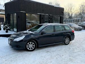 Grey Subaru Legacy 2009 in Riga, with an engine capacity of 0.00 L and mileage of 249 thousand km for 2950 €, photo 12 on AUTOMOTO.COM.LV