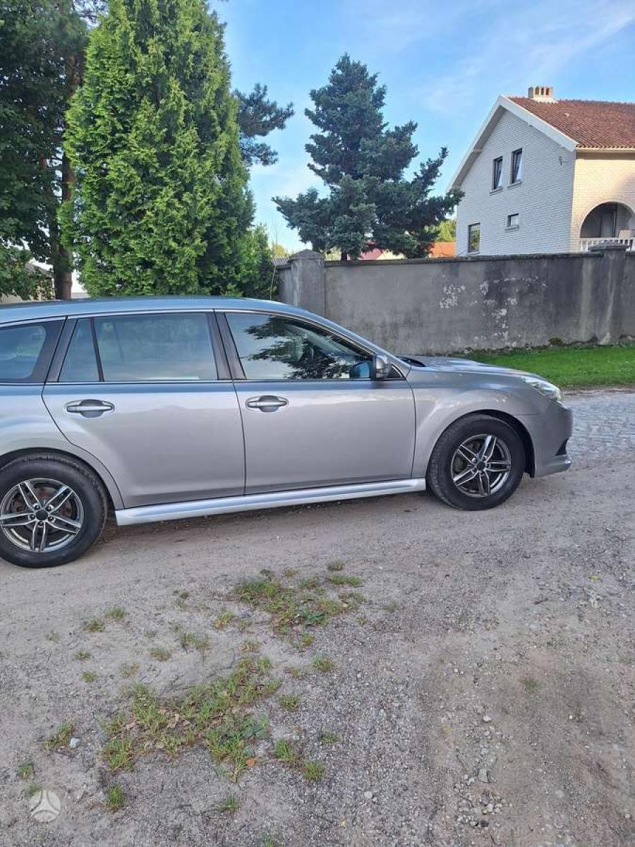 Pelēks Subaru Legacy 2009 Šilutė, ar dzinēja tilpumu 2.00 L un nobraukumu 370 tūkst. km par 3300 €, foto 4 vietnē AUTOMOTO.COM.LV