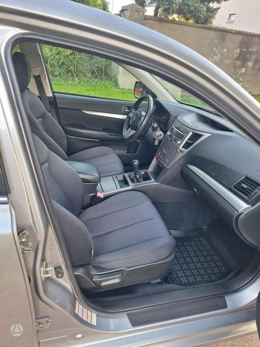 Pelēks Subaru Legacy 2009 Šilutė, ar dzinēja tilpumu 2.00 L un nobraukumu 370 tūkst. km par 3300 €, foto 13 vietnē AUTOMOTO.COM.LV