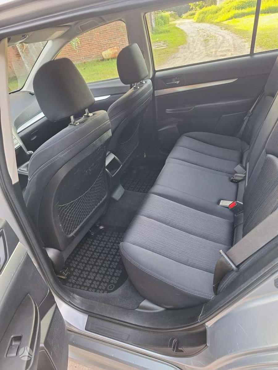 Pelēks Subaru Legacy 2009 Šilutė, ar dzinēja tilpumu 2.00 L un nobraukumu 370 tūkst. km par 3300 €, foto 17 vietnē AUTOMOTO.COM.LV