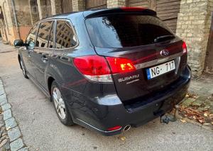 Pelēks Subaru Legacy 2009 Rīga, ar dzinēja tilpumu 2.00 L un nobraukumu 212 tūkst. km par 2999 €, foto 4 vietnē AUTOMOTO.COM.LV