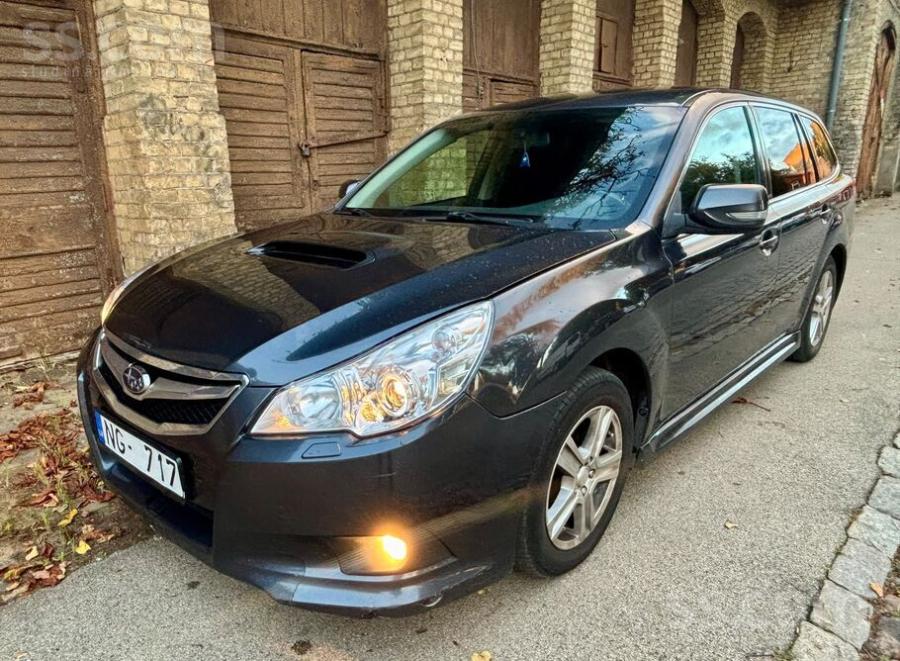 Pelēks Subaru Legacy 2009 Rīga, ar dzinēja tilpumu 2.00 L un nobraukumu 212 tūkst. km par 2999 €, foto 5 vietnē AUTOMOTO.COM.LV