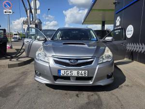 Pelēks Subaru Legacy 2010 Viļņa, ar dzinēja tilpumu 2.00 L un nobraukumu 240 tūkst. km par 3250 €, foto  vietnē AUTOMOTO.COM.LV