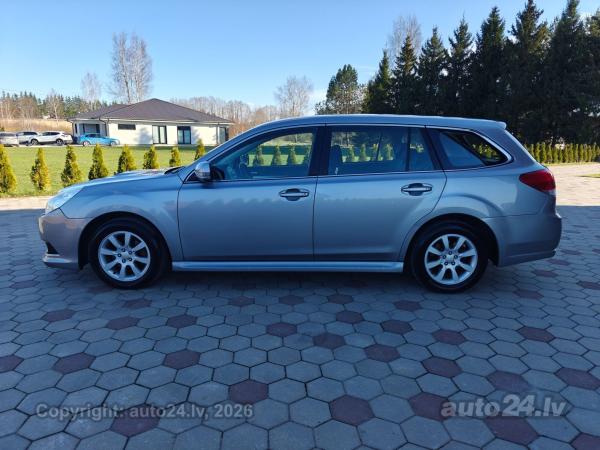 Pelēks Subaru Legacy 2010 Paide, ar dzinēja tilpumu 2.00 L un nobraukumu 240 tūkst. km par 5490 €, foto 6 vietnē AUTOMOTO.COM.LV