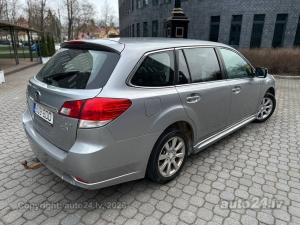 Серый Субару Легаси 2010 в Таллин, объемом двигателя 2.00 л и пробегом 300 тыс. км за 1999 €, фото 4 на AUTOMOTO.COM.LV