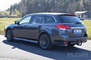 Pelēks Subaru Legacy 2010 Rīga, ar dzinēja tilpumu 2.00 L un nobraukumu 350 tūkst. km par 1720 €, foto 7 vietnē AUTOMOTO.COM.LV